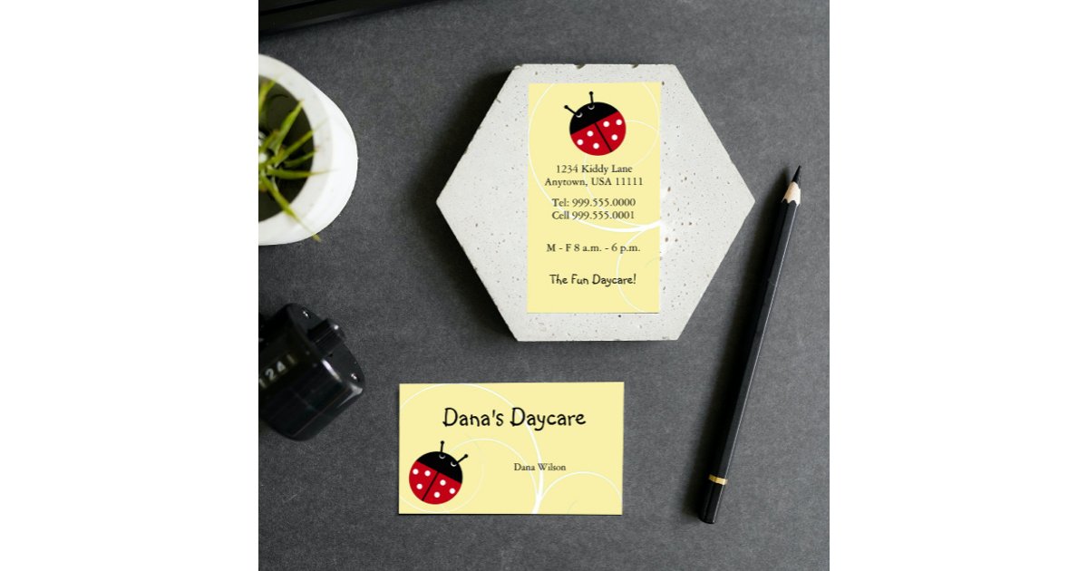 Cartão de visita de Cuidados de Dia de Ladybug Ama | Zazzle Brasil